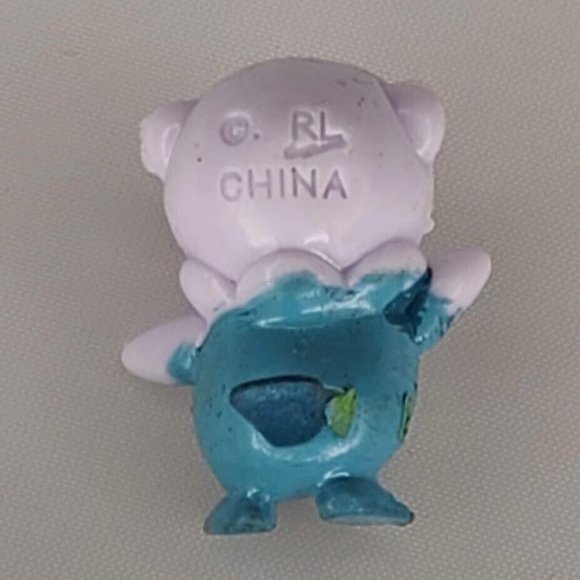 RL | Toys | Pokemon 200s Mini Vinyl Rl Gumball Miniature Size Oshawott ...
